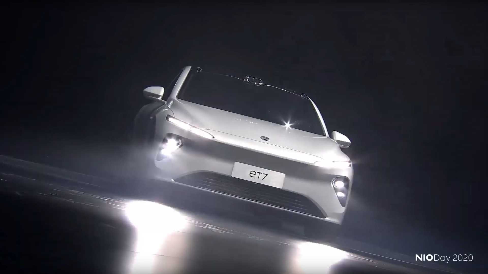 NIO Reveals its First Flagship Electric Sedan: The ET7